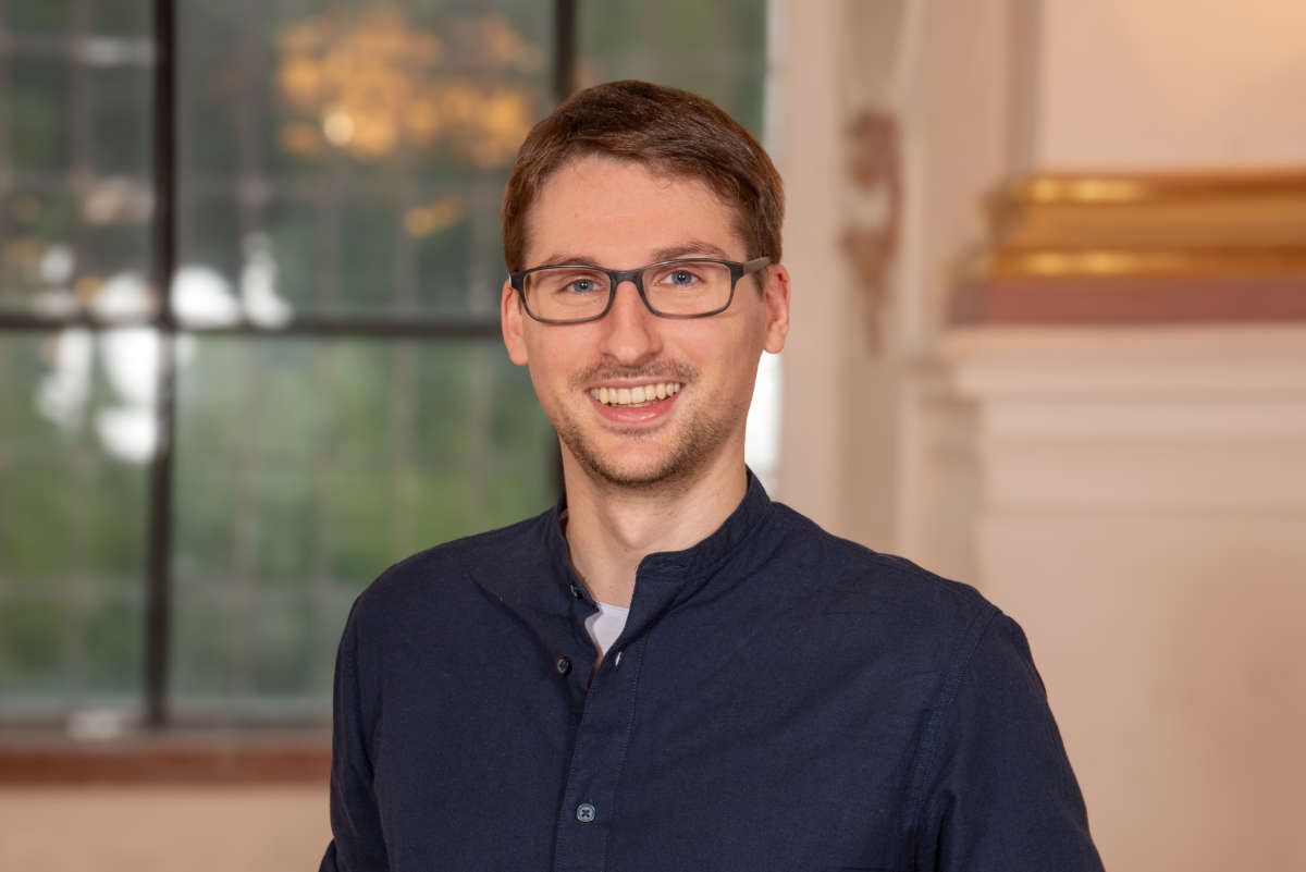 Erfahrene Pädagogen: Das Lehrerkollegium des Gymnasiums