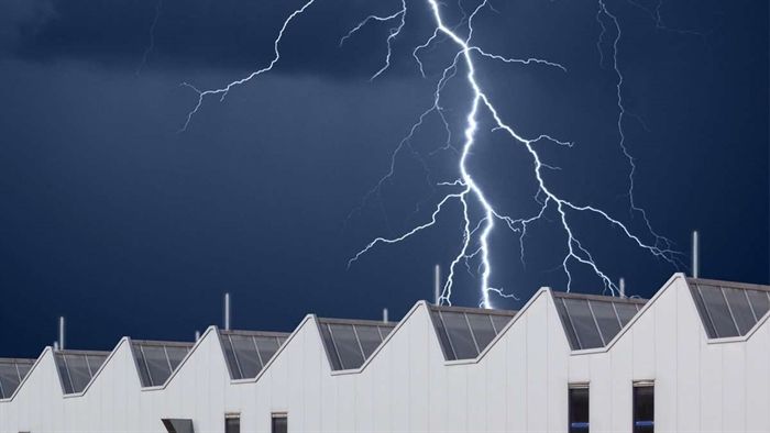 äußere Blitzschutzanlage | Blitzableiterbau Klammer