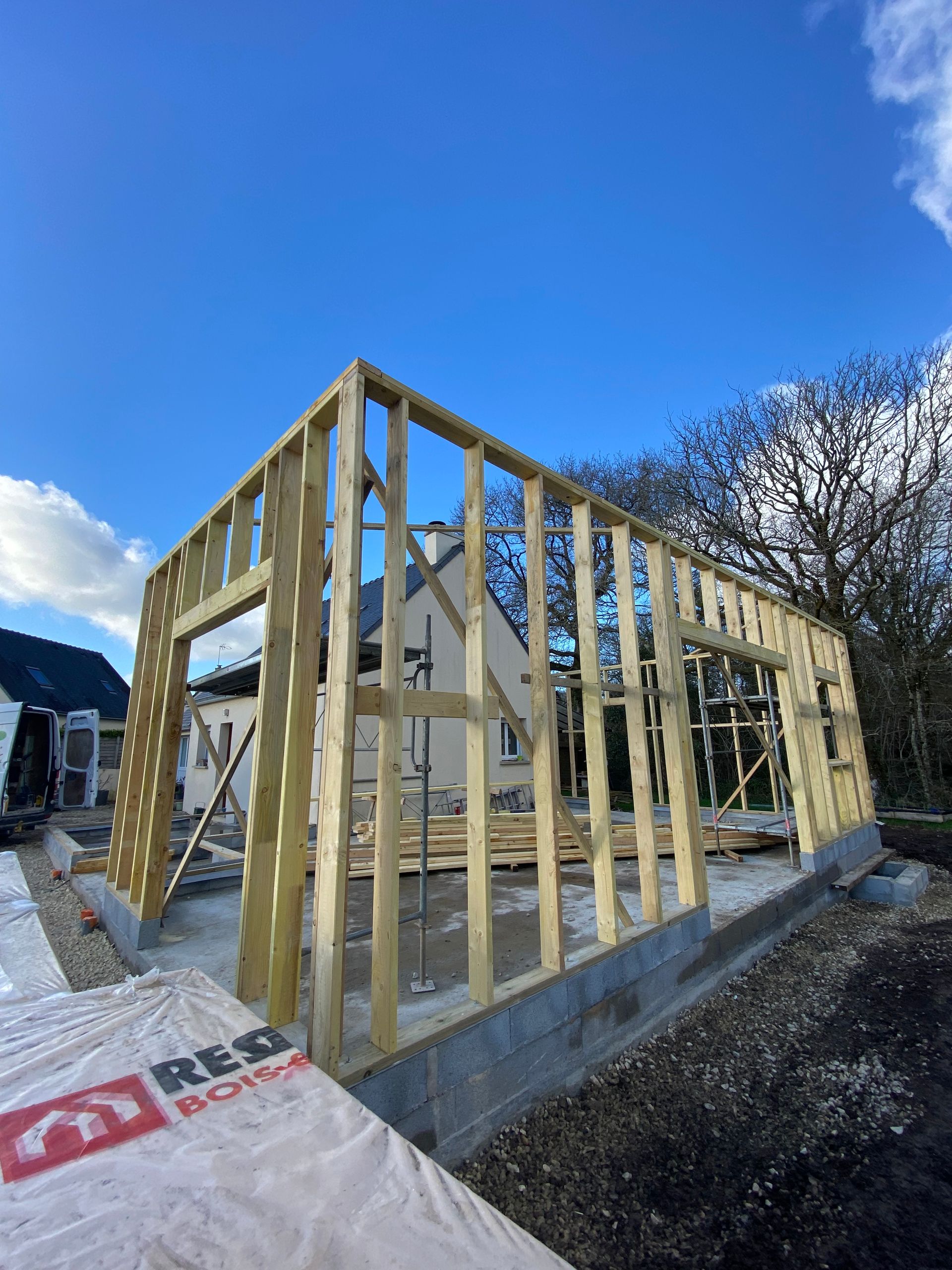 Galerie du menuisier à Saint-Yvi – Saint-Yvi Menuiserie