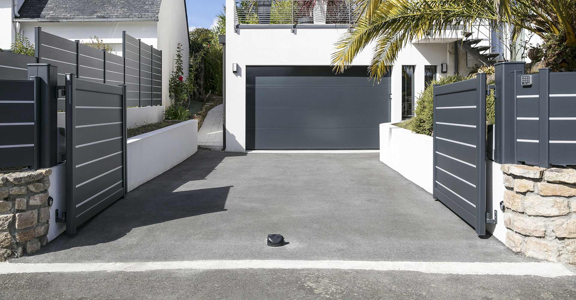 ACS - Pose de portail battant ici à Saint-Priest (69)