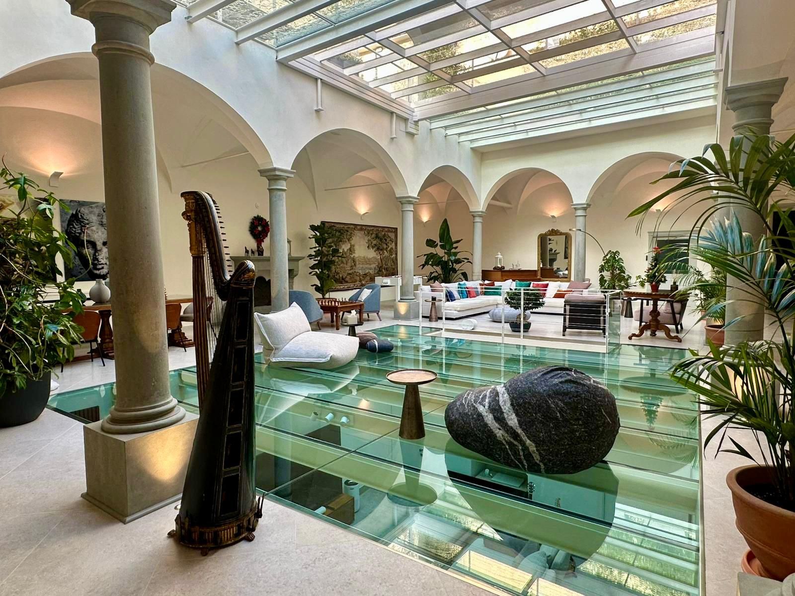 5 Star Boutique Luxury Suites | Dimora Collection