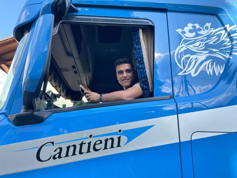 Inlands- und Auslandstransporte | Graubünden | Cantieni AG